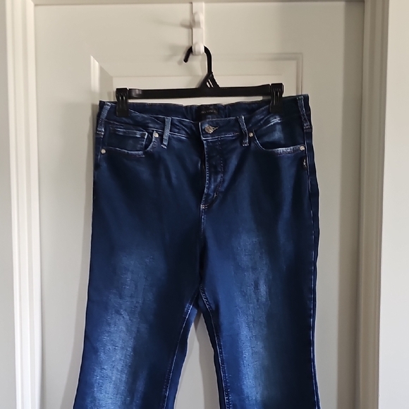 Silver Jeans | Jeans | Classic Blue Womens Jeans | Poshmark